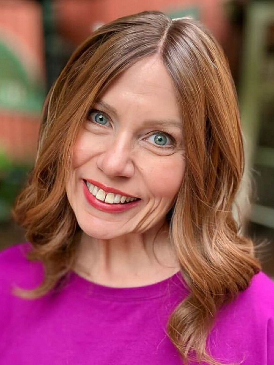 Fashion Ginger Blonde with Dark Roots Falling below the shoulders gentle wavy Synthetic Lace ...